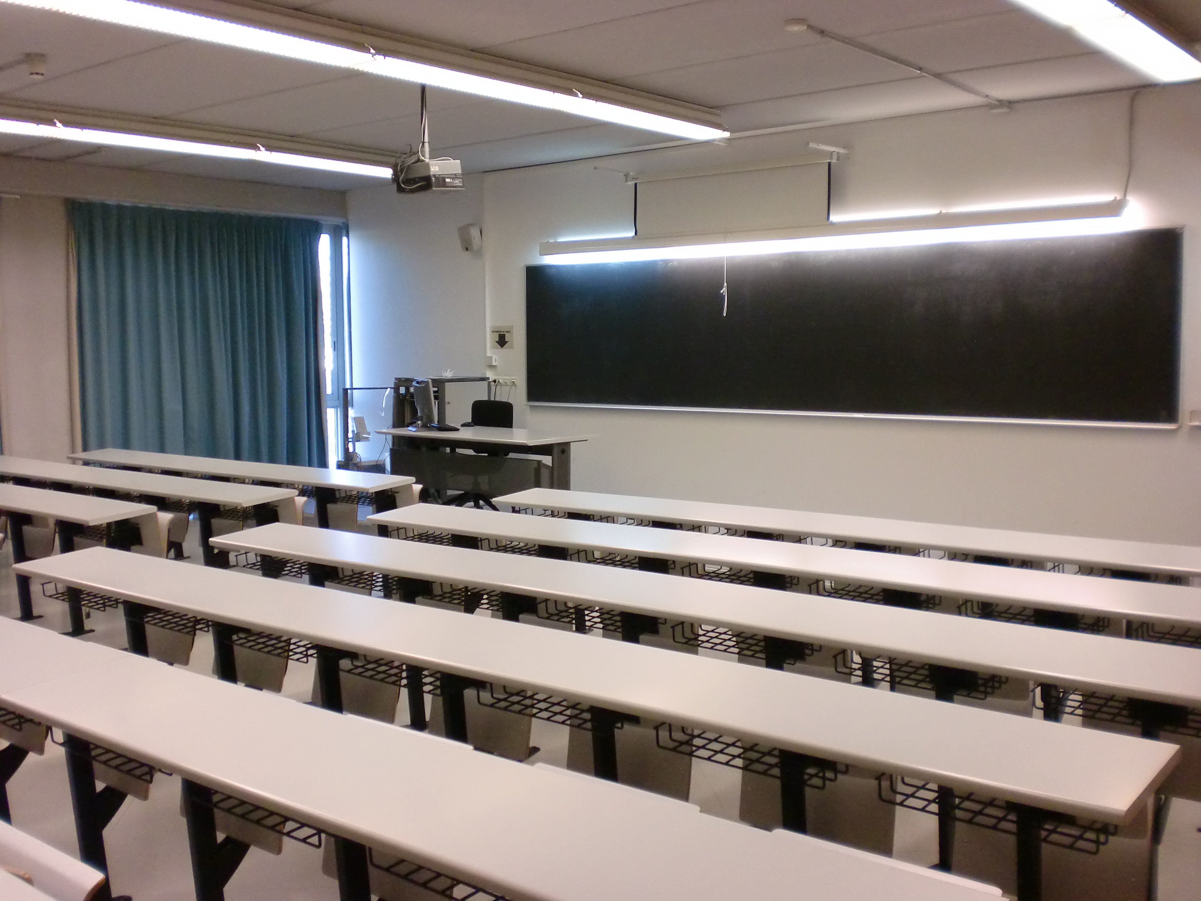 Aula 302 | Oficina Logística del Campus Catalunya | Campus Catalunya ...